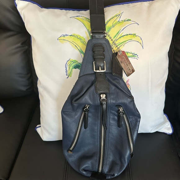 Coach | Bags | Coach Thompson Blue And Black Leather Belt Bag With ...